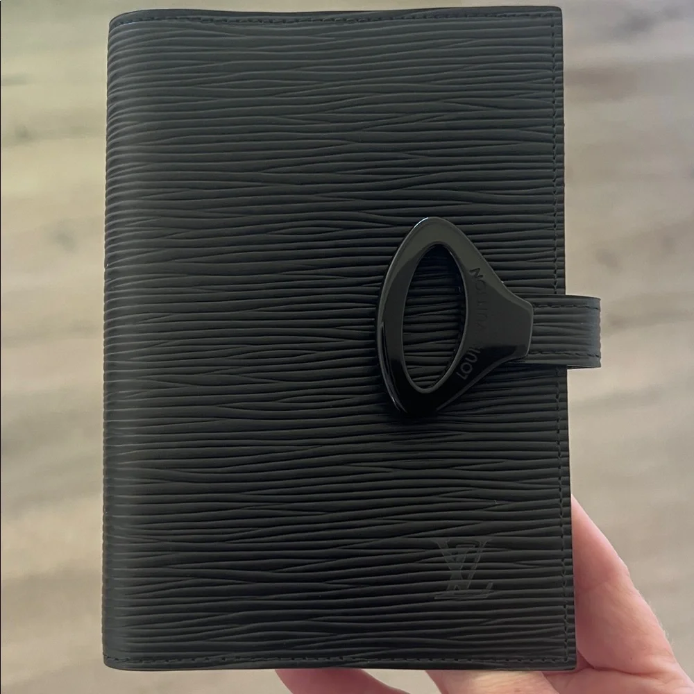 Louis Vuitton | Accessories | Rare Louis Vuitton Epi Leather Agenda Pm ...